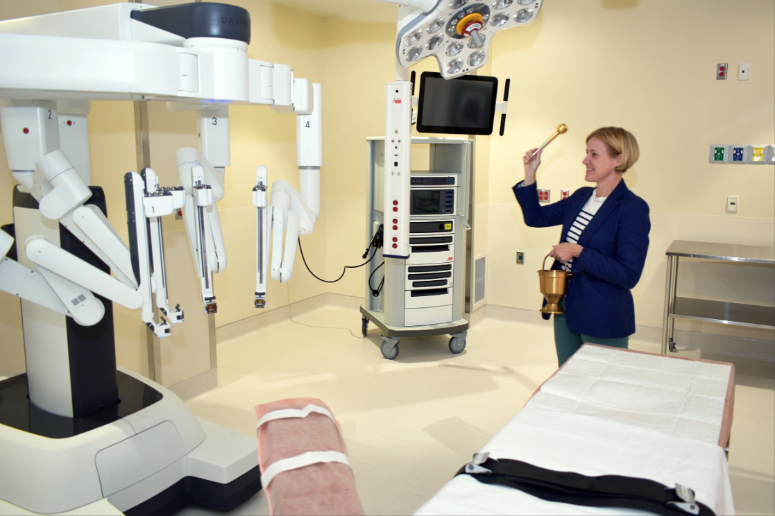 Mercy Hospital Jefferson Adds Robotic Surgery Service - Mercy Health ...